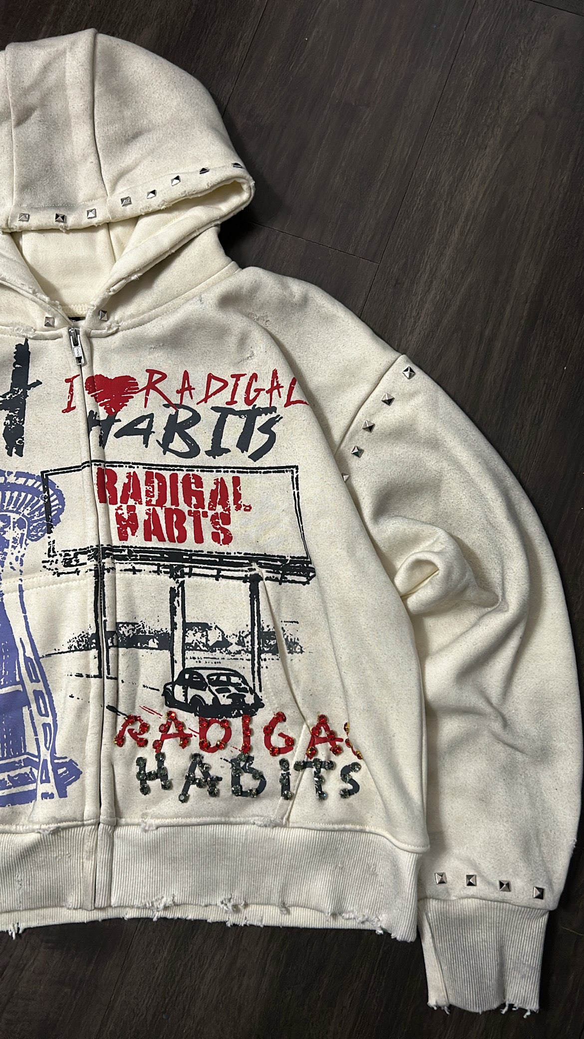 Cream zip up – Radigal Habits